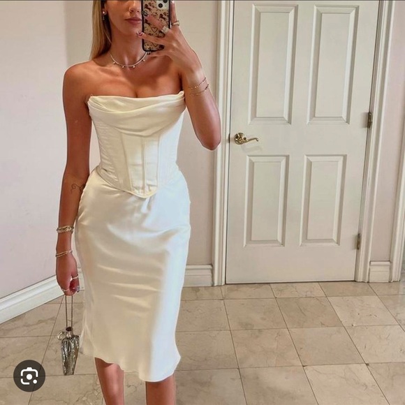 House of CB | Dresses | House Of Cb Sienna Ivory Satin Strapless Corset Midi Dress | Poshmark
